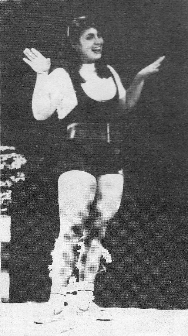 Women in Powerlifting | 70's Big